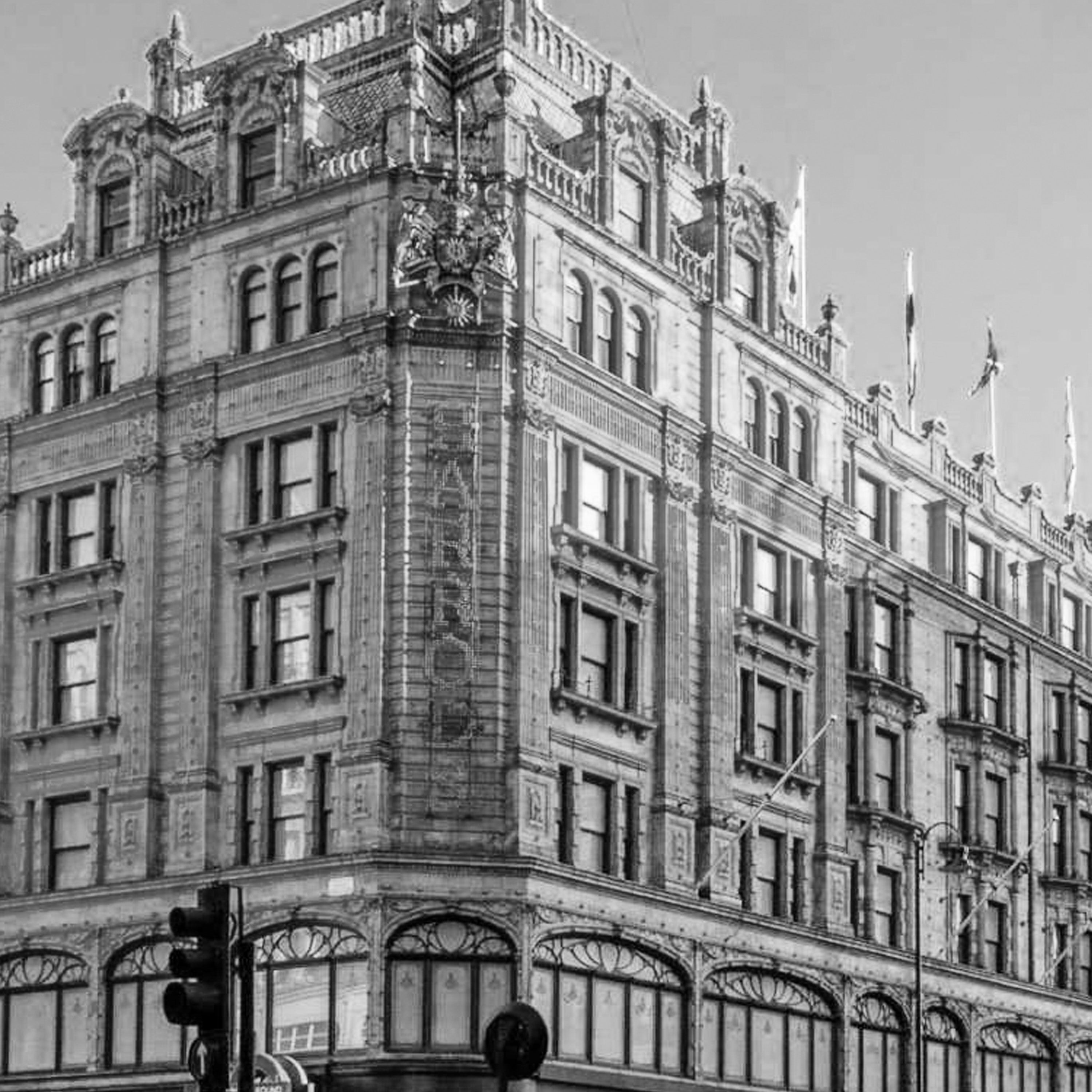 Harrods Booking: Reserve Your Luxury Skincare Experience – 111SKIN